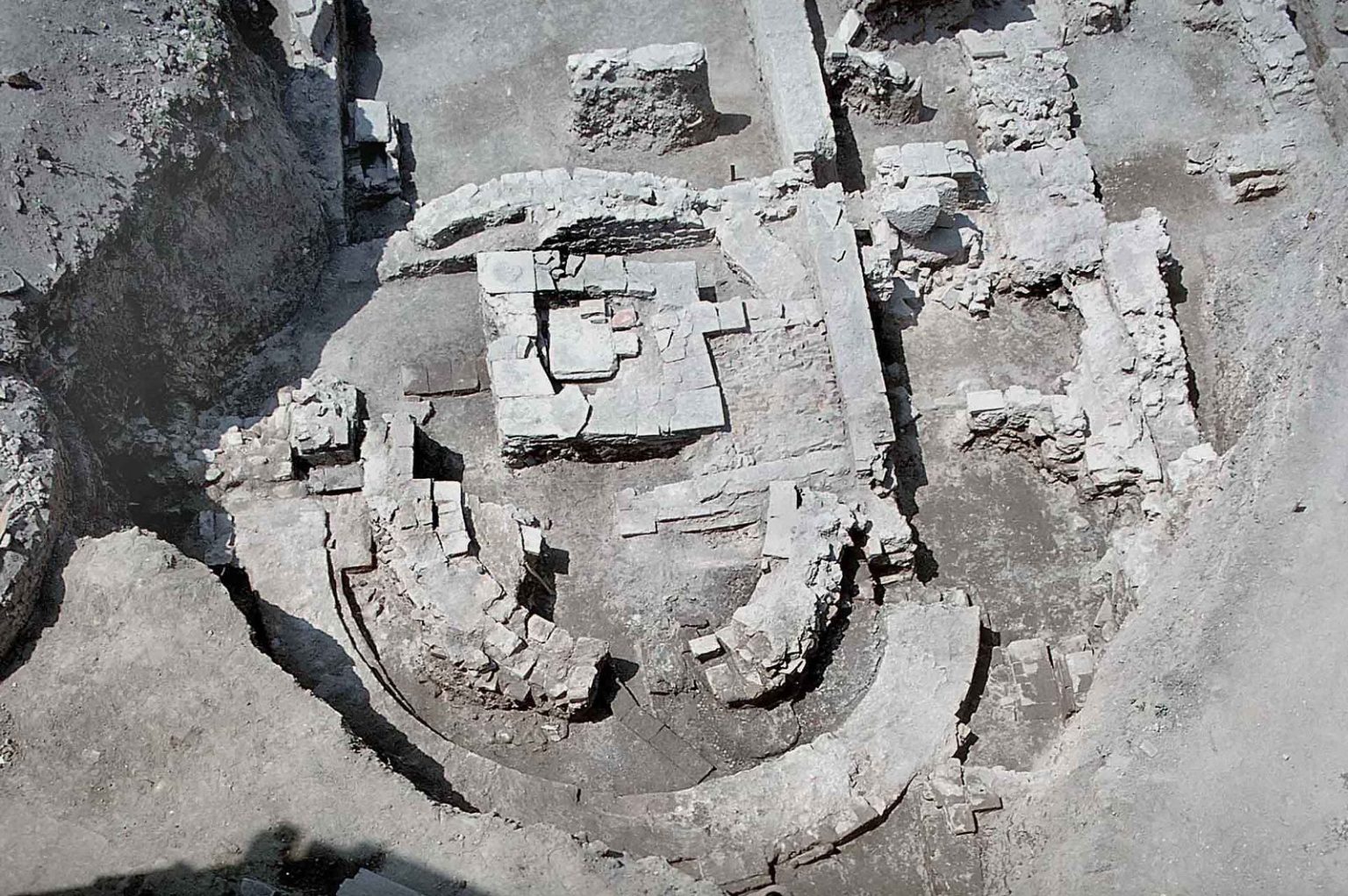 SIRMIUM – SREMSKA MITROVICA - Institute of Archaeology